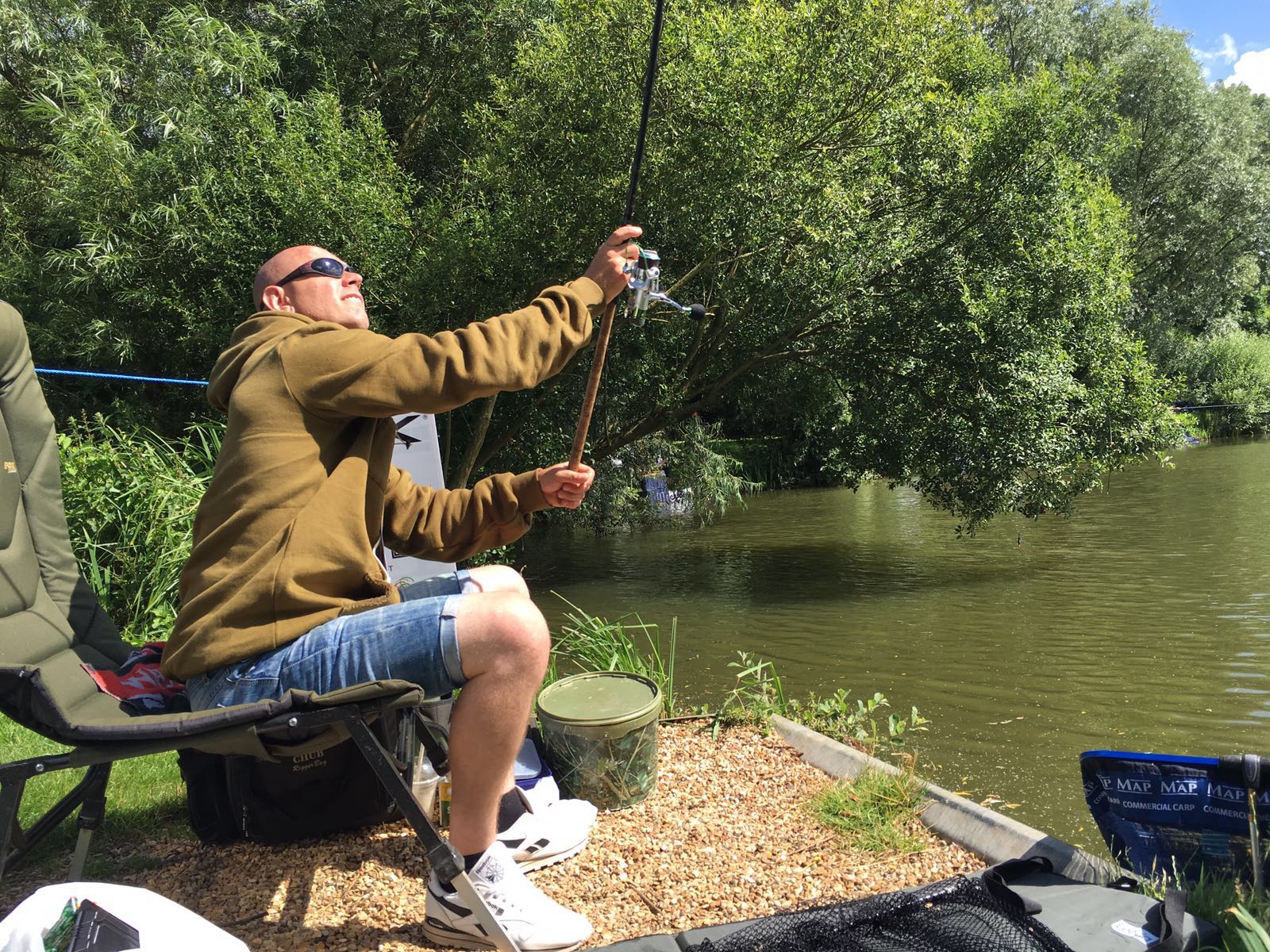 A show not to be missed: PDC Fishing 2016 airing on SKY | Dalroad