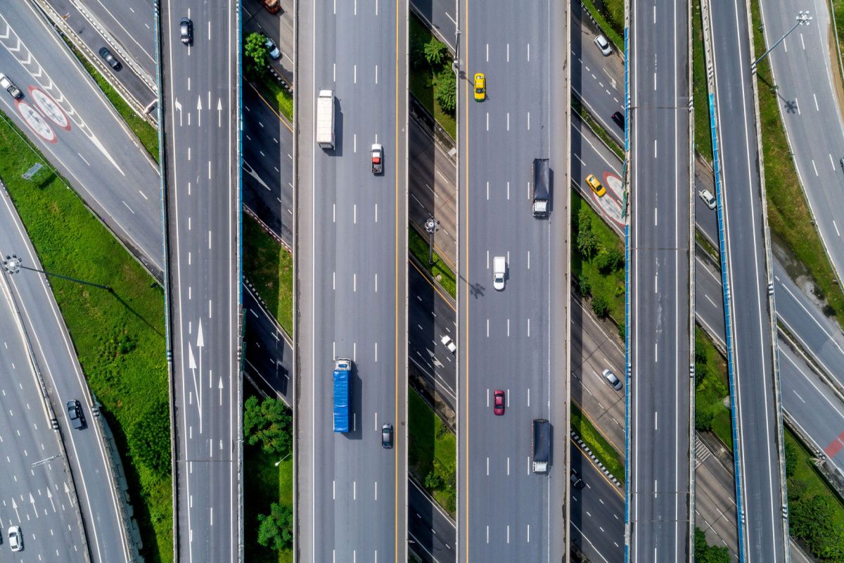 V2V Communication: Cars communicating with cars? | Dalroad
