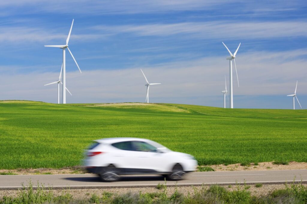 Electric, Hybrid, Sustainable Fuels or E-Fuels? A look into the future ...