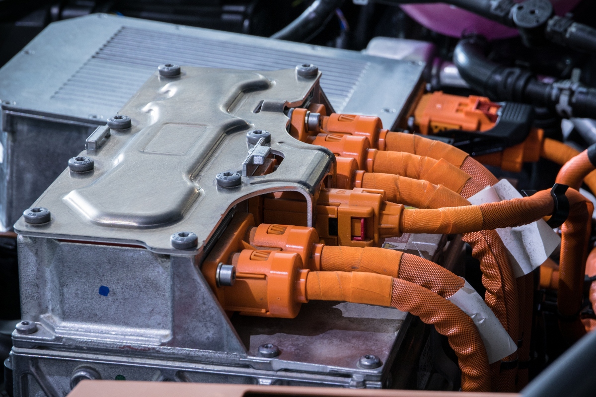 Creating touch-safe connections: a guide for industrial and commercial ...